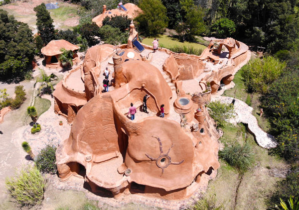 Casa Terracota: The World's Largest Single Piece of Pottery